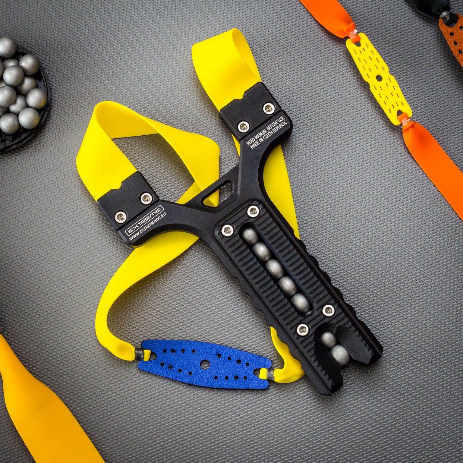 eXtreme EDC - NEW CZECH BIG GUN SLING! - Slingshot World