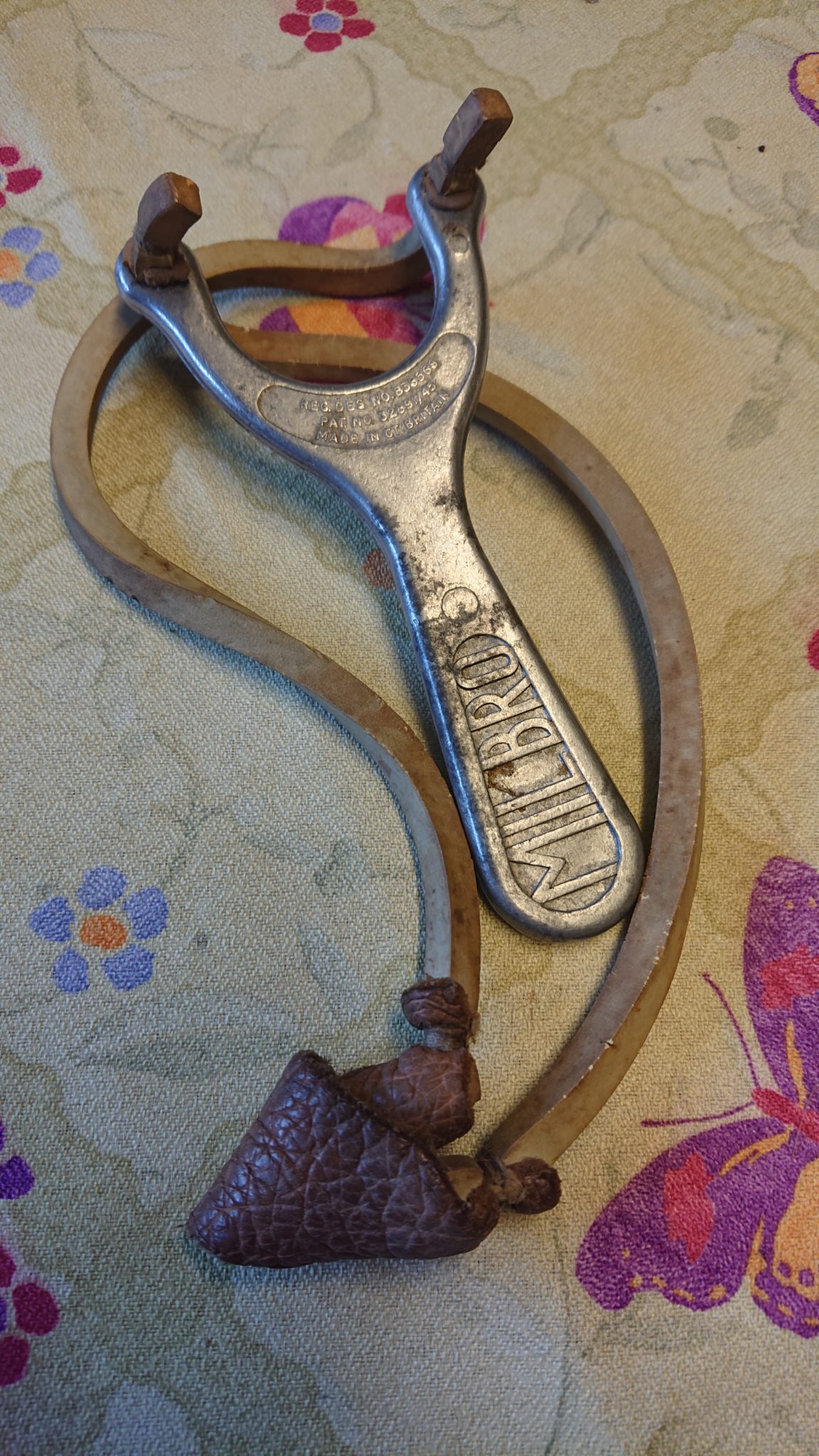 The SAS Milbro - The Jungle Survival Catapult - Slingshot World